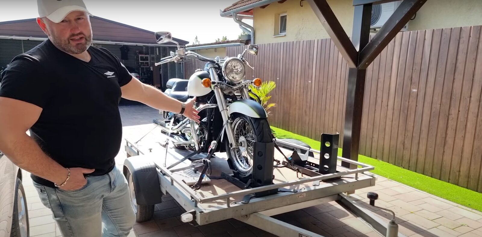 Eladó cruiser motor szállítása - Útmutató a profitól